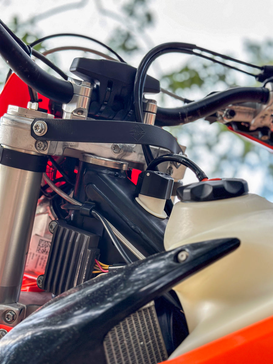 Bronco Grabber Strap Tripple Clamp Mount Race Edition – Trailboundco